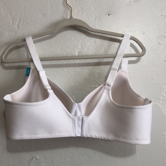 Vanity Fair | Intimates & Sleepwear | Radiant Vanity Fair Smooth ...